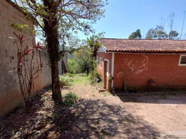 Chácara para Venda em Jundiaí, Chácara São Jorge, 3 dormitórios, 1 suíte, 3 banheiros, 2 vagas