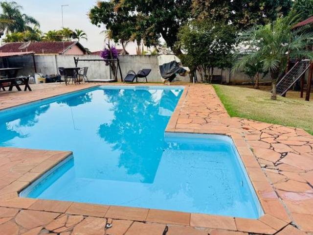Chácara para Venda em Limeira, Bairro dos Pires, 3 dormitórios, 1 suíte, 3 banheiros, 10 vagas