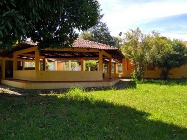 Chácara para Venda em Luziânia, Centro, 8 dormitórios, 8 suítes, 8 banheiros