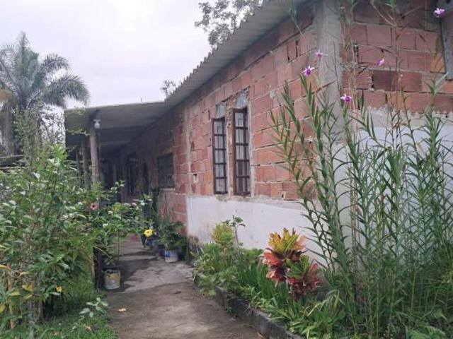 Chácara para Venda em Mongaguá, Agenor de Campos, 2 dormitórios, 2 banheiros, 6 vagas