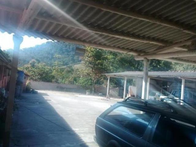Sítio para venda em Natividade da Serra