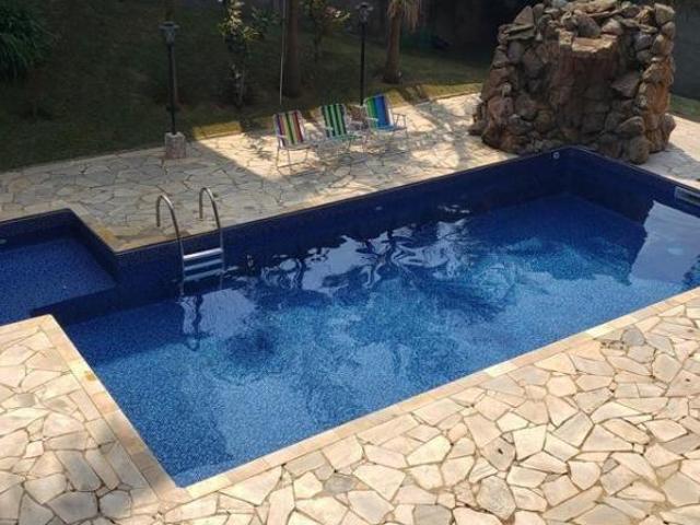 Chácara para Venda em São Roque, Centro, 6 dormitórios, 3 suítes, 6 banheiros, 5 vagas