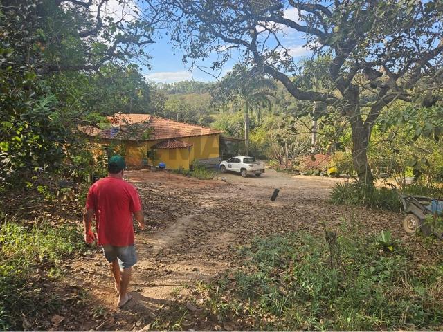 Chácara para venda em São Sebastião Do Oeste em São Sebastião Do Oeste Minas Gerais de 1100000.00m² com 4 Quartos e 1 Suíte