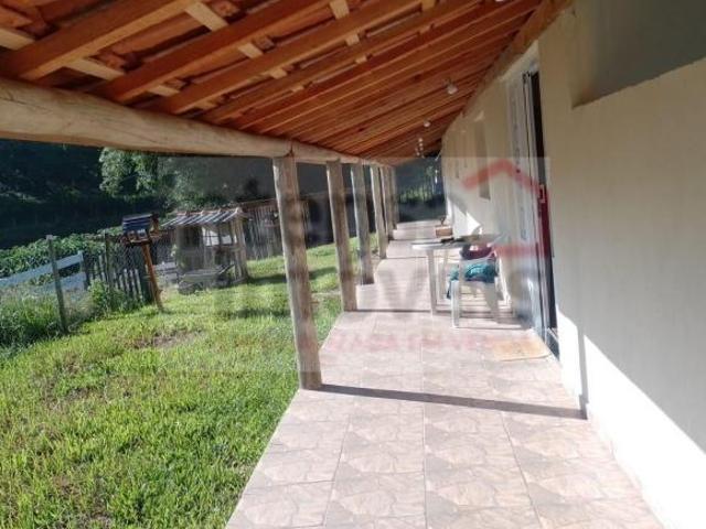 Chácara para venda em Salto de 12000.00m² com 2 Quartos, 2 Suites e 2 Garagens