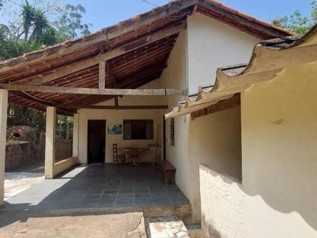 Chácara para Venda em Santa Branca, Mombuca, 2 dormitórios, 1 banheiro, 4 vagas