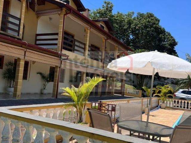 Chácara para venda em Sapé I de 2008.00m² com 4 Quartos, 2 Suites e 2 Garagens