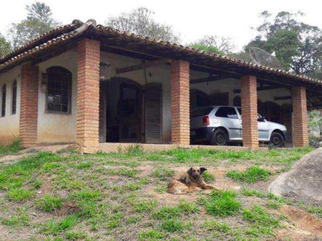 Chácara para venda em Sítio Do Morro de 180.00m² com 3 Quartos e 1 Suite