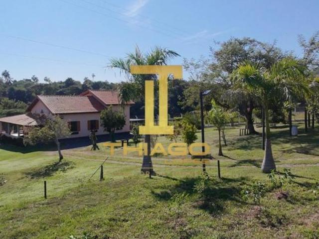 Chácara para Venda em Porangaba, 6.000M², 3 dormitórios, Lago, Área Gourmet, Pomar e Fundo Riacho