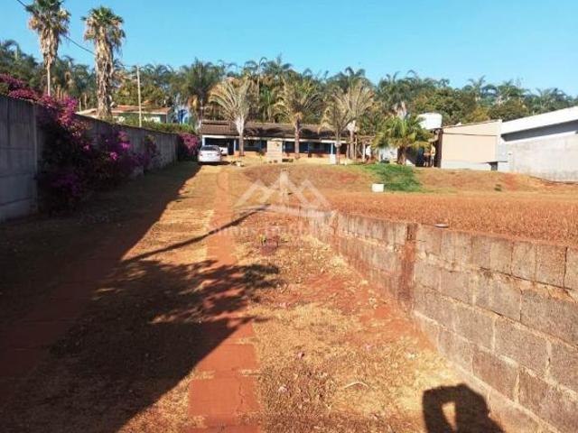 Chácara para Venda em Patos de Minas, BR 365, 3 dormitórios, 1 suíte, 3 banheiros, 5 vagas