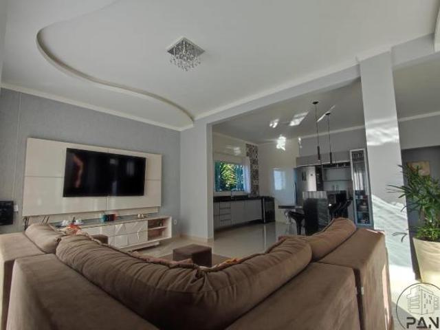 Chácara para venda em Park Residencial Convívio de 280.00m² com 5 Quartos, 2 Suites e 10 Garagens
