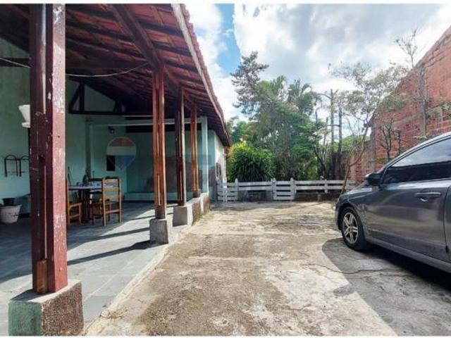 Chácara para venda em Parque Residencial Terras De Yucatan de 400.00m² com 3 Quartos, 2 Suites e 4 G