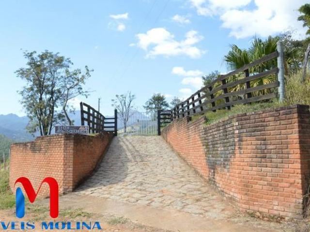 Chácara para venda em Passa Quatro de 9539.00m² com 2 Quartos e 1 Suite