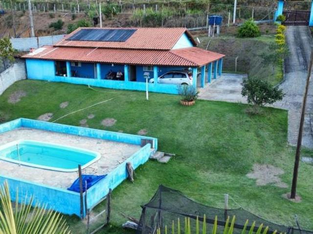 Chácara para Venda em Pedra Bela, 3 dormitórios, 3 banheiros, 3 vagas