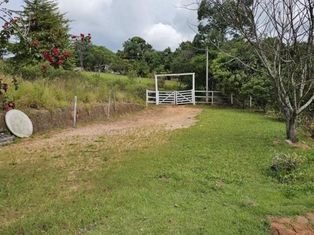 Chácara para Venda em Pedra Bela, zona rural, 2 dormitórios, 1 banheiro