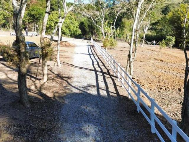 Chácara para Venda em Pedra Bela, ZONA RURAL, 4 dormitórios, 1 banheiro, 5 vagas