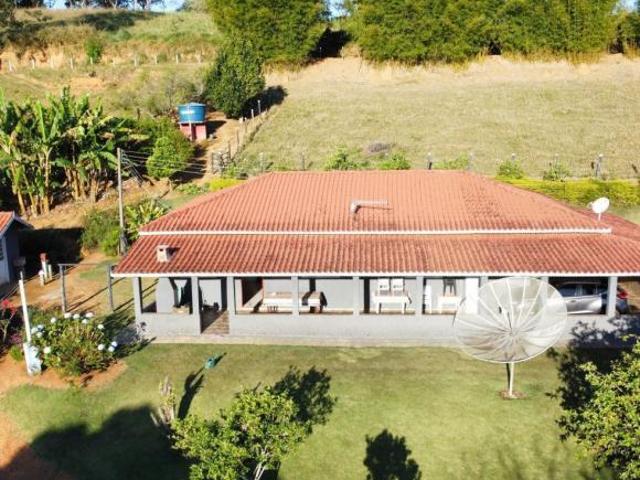 Chácara para Venda em Pedra Bela, zona rural, 4 dormitórios, 2 banheiros