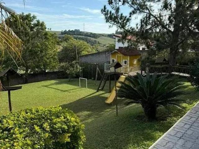 Chácara para venda em Perímetro Urbano de 300.00m² com 3 Quartos, 1 Suite e 4 Garagens