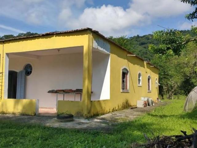 Chácara para Venda em Peruíbe, Vila Peruíbe, 2 dormitórios, 2 banheiros, 10 vagas