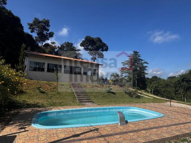 Chácara para venda em Piedade em Caçapava São Paulo de 5000.00m² com 2 Quartos, 2 Suítes e 5 Garagens