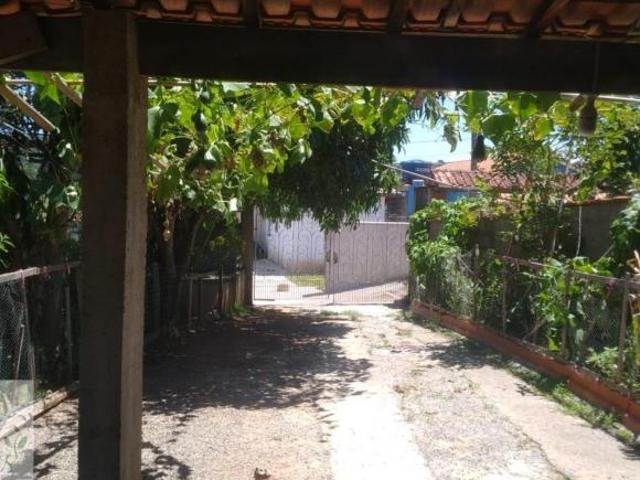 Chácara para Venda em Pinhalzinho, 2 dormitórios, 2 banheiros, 2 vagas