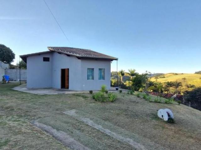 Chácara para Venda em Pinhalzinho, Bairro da Cachoeirinha, 3 dormitórios, 1 suíte, 2 banheiros