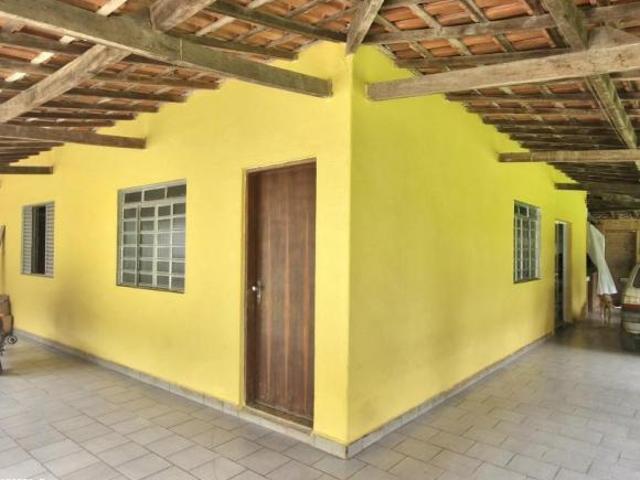 Chácara para Venda em Pinhalzinho, Zona Rural, 3 dormitórios, 1 suíte, 2 banheiros, 3 vagas