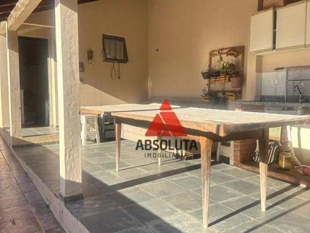 Chácara para venda em Pires De Cima de 450.00m² com 4 Quartos, 4 Suites e 2 Garagens