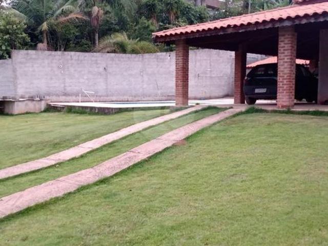 Chácara para venda em Real Parque Dom Pedro I de 250.00m² com 3 Quartos, 1 Suite e 3 Garagens
