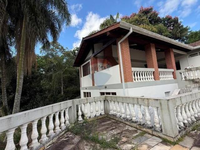 Chácara para venda em Recanto Amapola de 640.00m² com 4 Quartos, 4 Suites e 6 Garagens