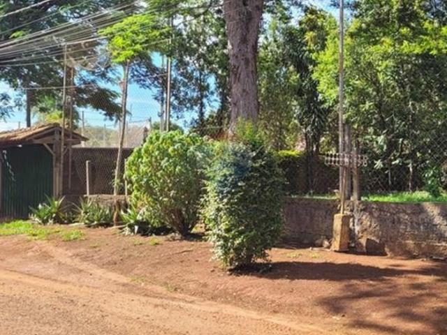 Chácara para venda em Recanto Do Guarapari de 200.00m² com 2 Quartos, 1 Suite e 5 Garagens