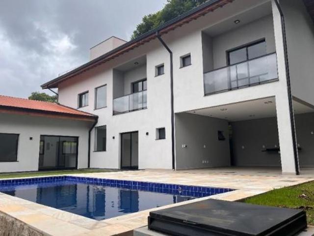 Chácara para venda em Residencial Village Morro Alto de 315.00m² com 4 Quartos, 4 Suites e 4 Garagen