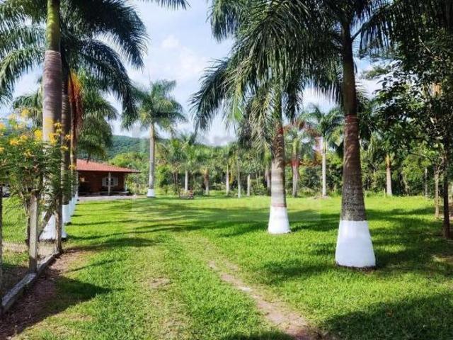 Chácara para venda em Ribeirão Grande de 11000.00m² com 2 Quartos e 2 Garagens