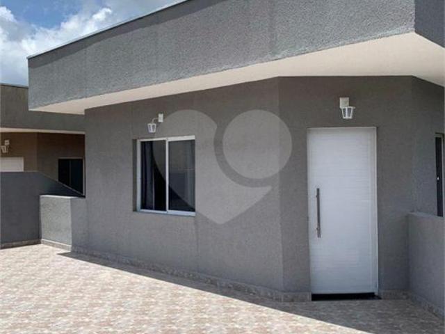 Chácara para venda em Rio Abaixo de 160.00m² com 3 Quartos, 2 Suites e 3 Garagens