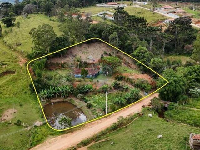 Chácara para venda em Toledo de 180.00m² com 3 Quartos