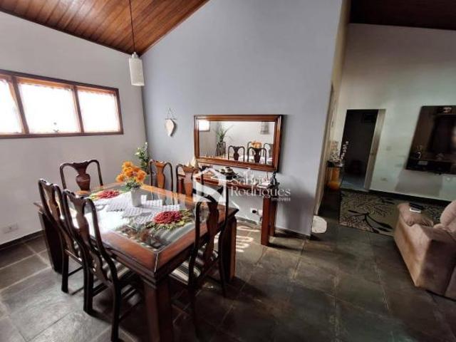 Chácara para venda em Terras De Itaici de 277.00m² com 3 Quartos, 1 Suite e 7 Garagens