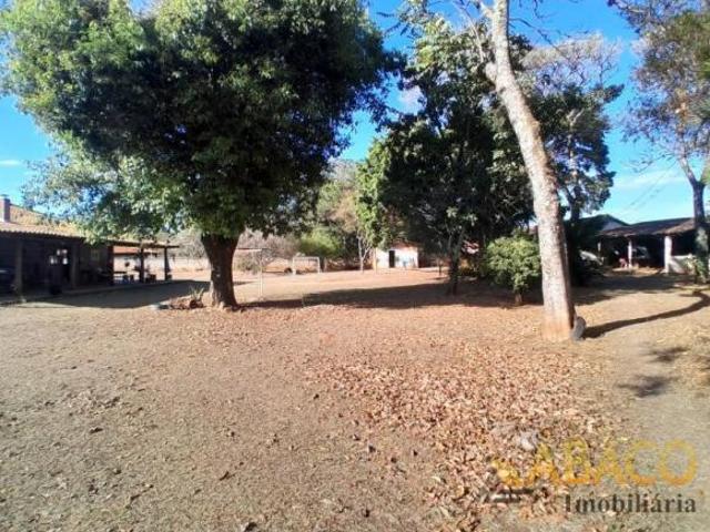 Chácara para venda em Tibaia De Sao Fernando I de 300.00m² com 3 Quartos, 1 Suite e 4 Garagens