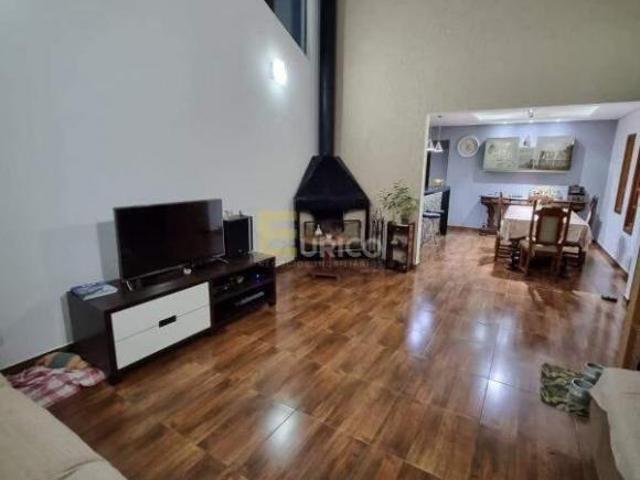 Chácara para venda em Vale Verde de 220.00m² com 3 Quartos, 1 Suite e 4 Garagens