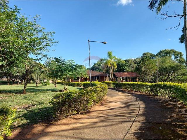Chácara para venda em Vila Bertioga de 495.00m² com 4 Quartos, 1 Suíte e 2 Garagens