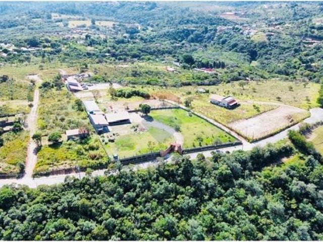 Chácara para venda em Vila Industrial de 300.00m² com 3 Quartos