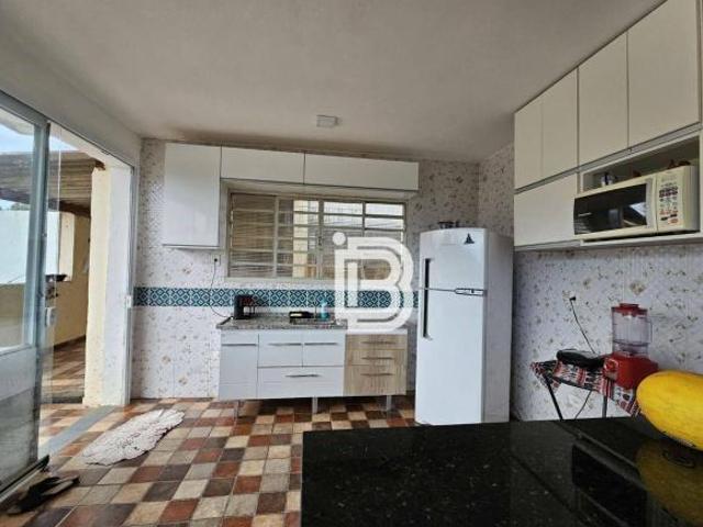 Chácara para venda em Ville Saint James Ii de 250.00m² com 2 Quartos, 1 Suite e 3 Garagens