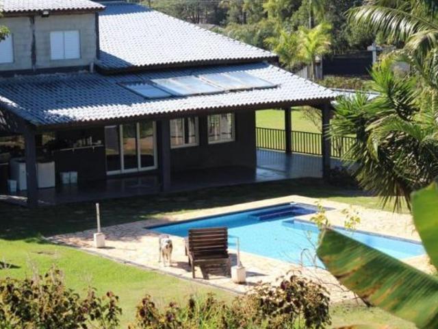 Chácara para Venda por R$1.660.000,00 com 600m², 4 dormitórios, 2 suites e 2 banheiros Parque agri