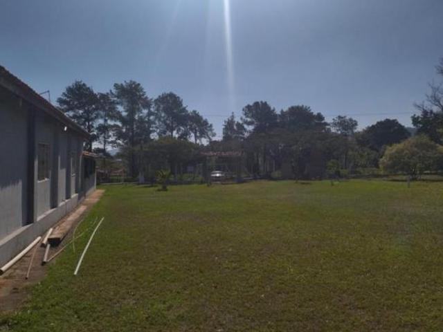 Chácara para Venda por R$780.000,00 com 5002m², 4 dormitórios na casa sede, 1 casa e 1 cozinha Alp