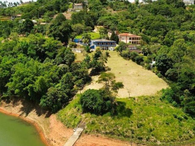 Chácara Pé na Água em Igaratá
