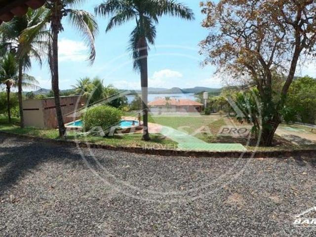 Chácara pé na água em linda região do Lago Corumbá