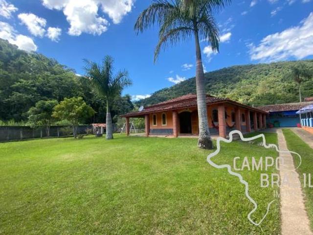 CHÁCARA PLANA DE 2.818,00M² NA ZONA NORTE DE SÃO JOSÉ DOS CAMPOS!