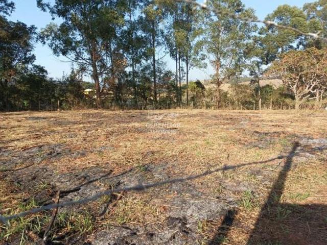 Chácara Plano com Calçamento na Porta em Portal Serra Azul entre Mateus leme e Igarapé!