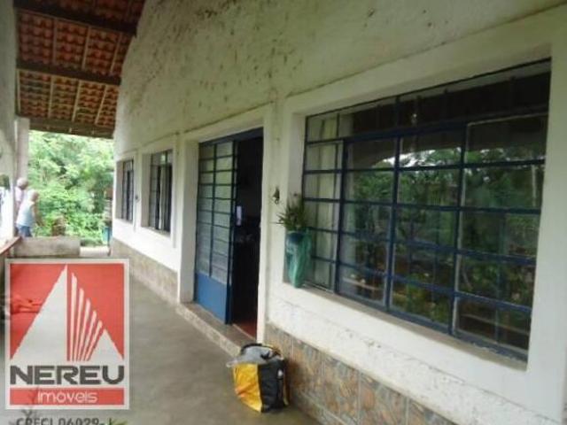 CHÁCARA PRÓXIMA À RODOVIA COM 9000M2 JUQUITIBA/SP