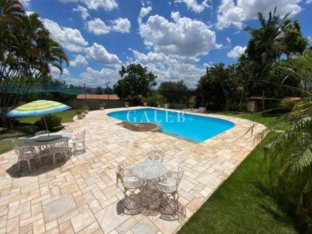 chácara próxima da cidade, 7 quartos, piscina grande, salão de jogos