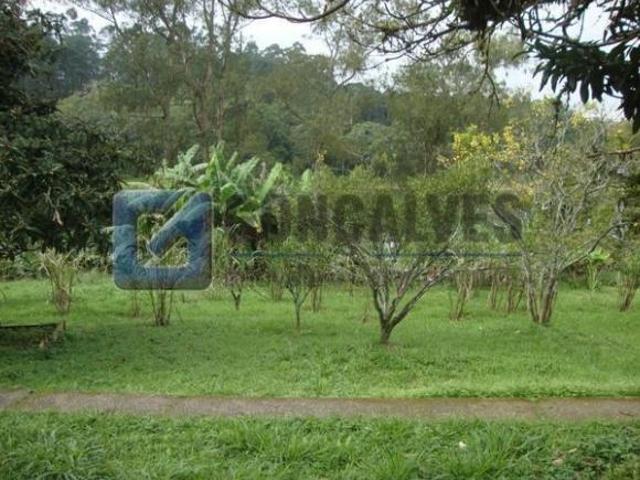 Chácara Rural à venda em Batistini, SBC – 5 quartos, 3 suítes, 10 vagas