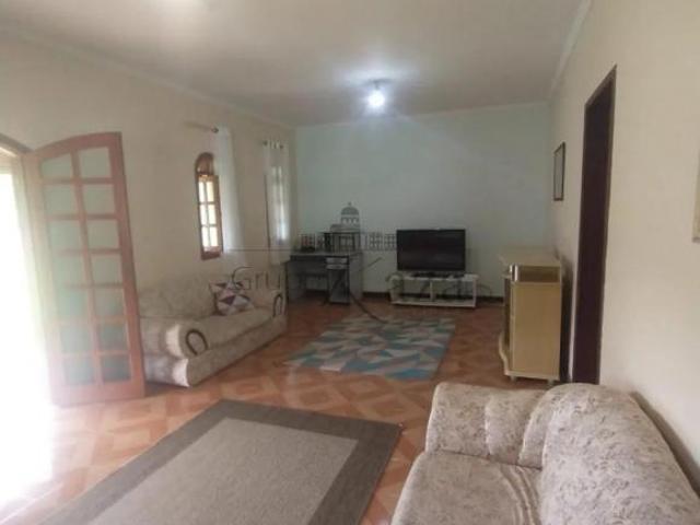 Chácara Rural Taquari CASA SEDE 376m² 4 Dormitórios Estuda Carro/Caminho